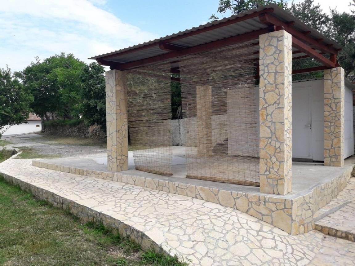 65 M² Appartement ∙ 2 Chambres ∙ 5 Personnes - Lopar