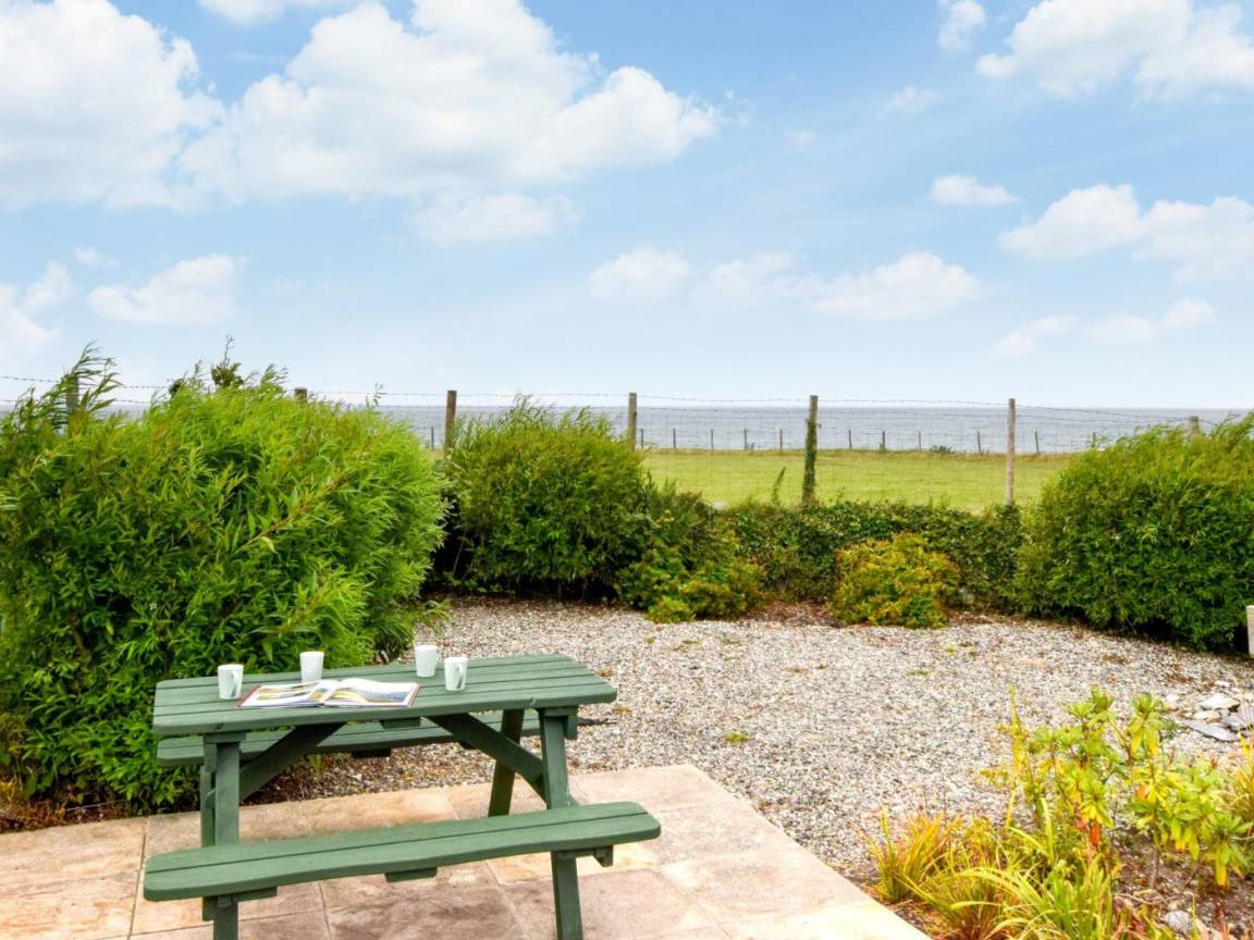 코티지 (자연 속의 작은 별장) ∙ 침실 2개 ∙ 게스트 4명 - 앵글시