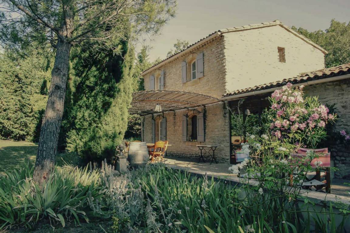 180 M² Talo ∙ 3 Makuuhuonetta ∙ 9 Vierasta - Roussillon