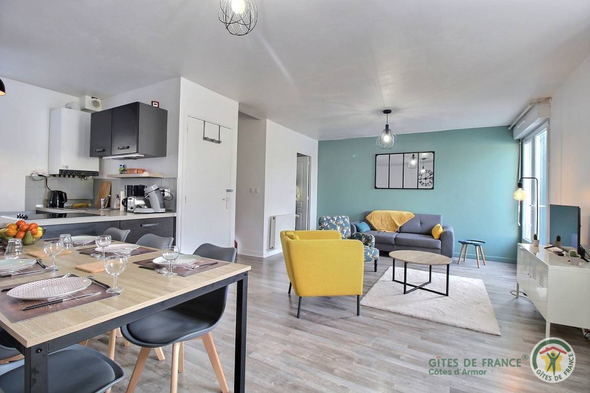 80 M² Gîte ∙ 3 Chambres ∙ 6 Personnes - Ploufragan