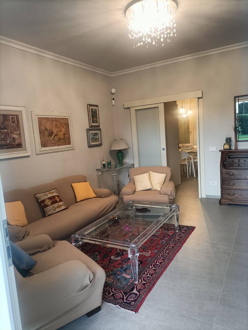 100 M² House ∙ 3 Bedrooms ∙ 6 Guests - Lucca