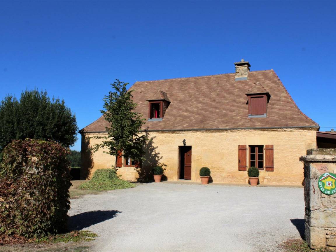 120 M² Cottage ∙ 3 Chambres ∙ 6 Personnes - Dordogne