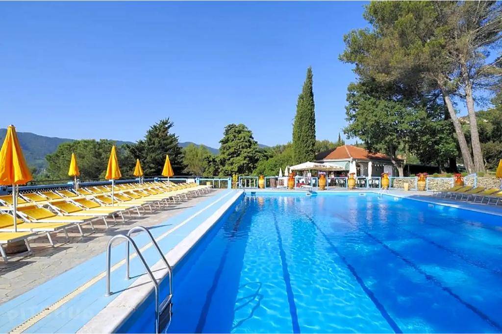24 M² Camping ∙ 1 Chambre ∙ 2 Personnes - Alassio