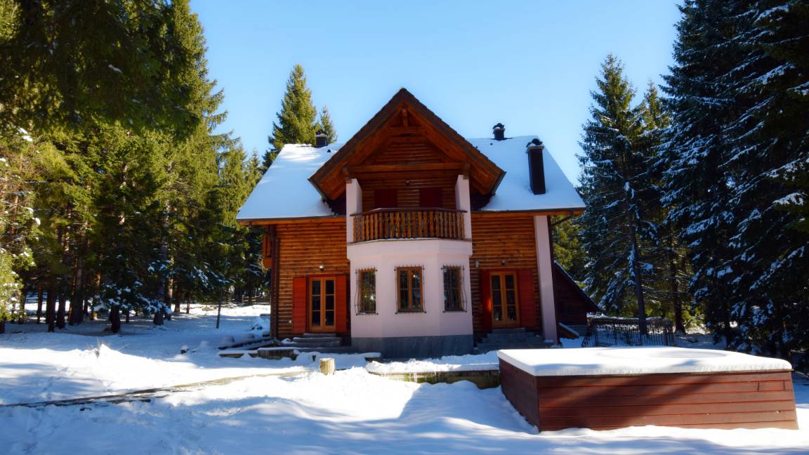 250 M² Villa ∙ 4 Chambres ∙ 8 Personnes - Delnice