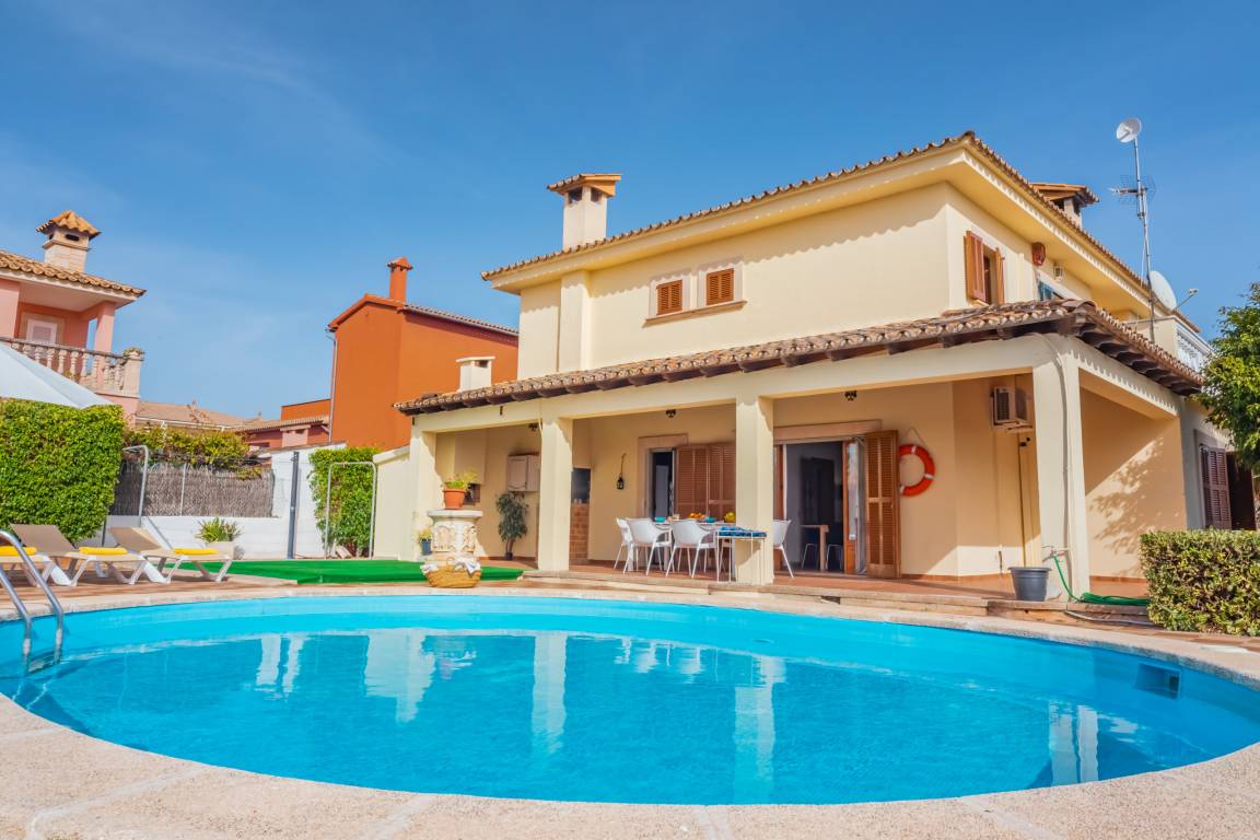 220 M² Ferienhaus ∙ 5 Schlafzimmer ∙ 10 Gäste - Palma