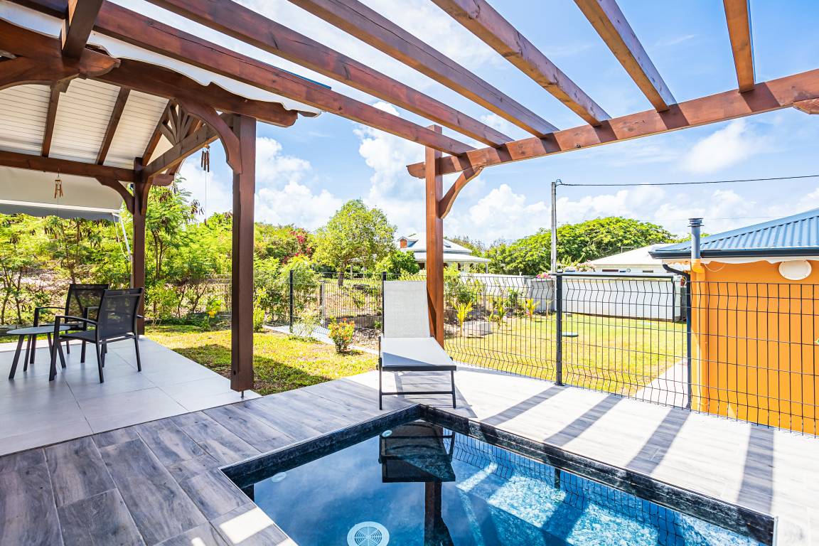 37 M² Gîte ∙ 1 Chambre ∙ 2 Personnes - Guadeloupe