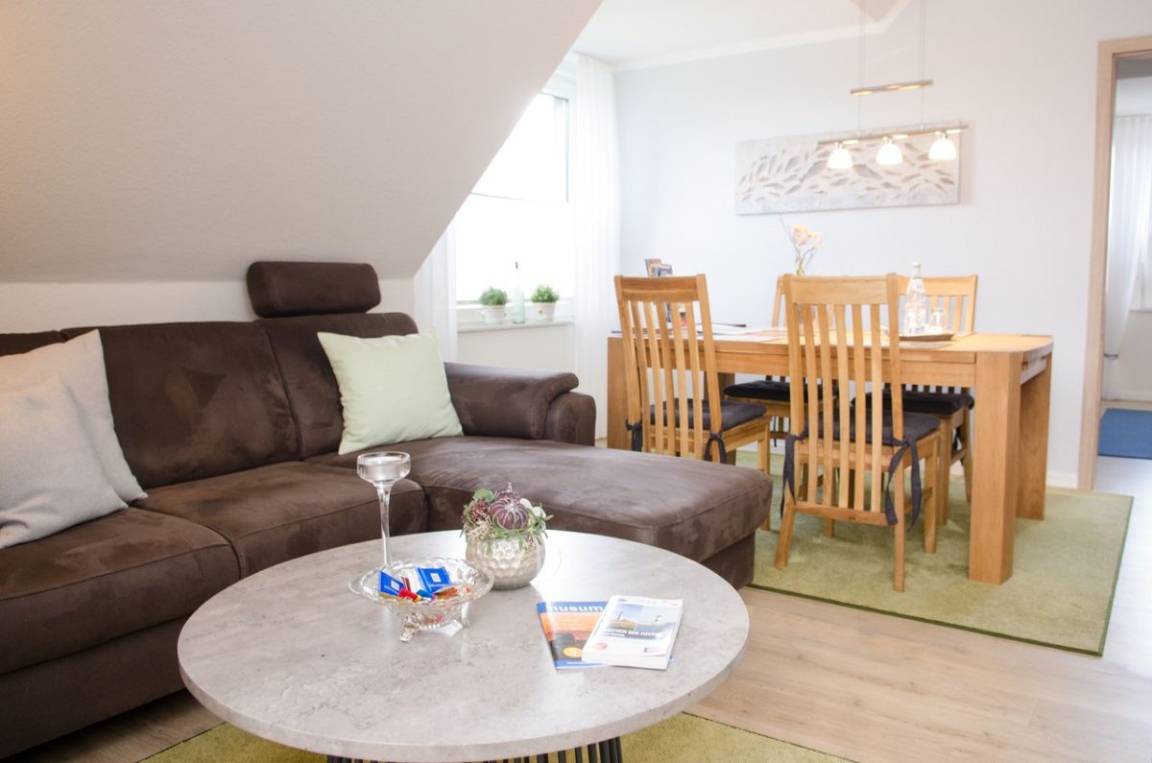 43 M² Ferienwohnung ∙ 1 Schlafzimmer ∙ 2 Gäste - Husum