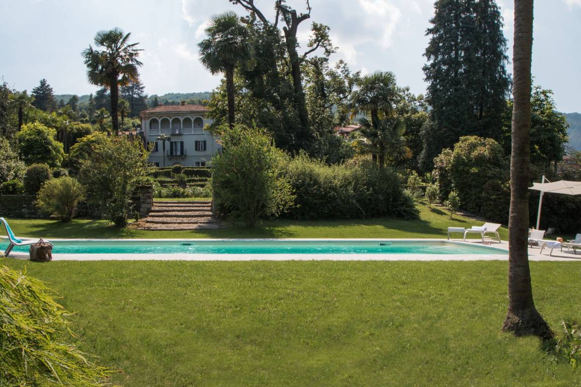 Castello ∙ 8 Camere Da Letto ∙ 16 Ospiti - Verbania