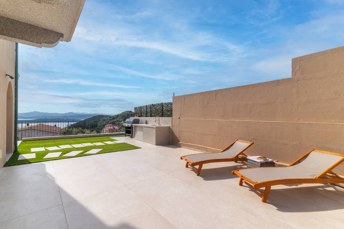 92 M² Apartment ∙ 2 Bedrooms ∙ 3 Guests - La Maddalena