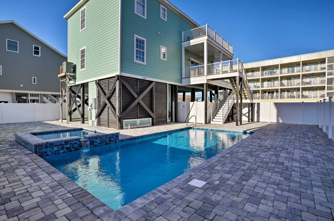 241 M² House ∙ 6 Bedrooms ∙ 20 Guests - South Carolina