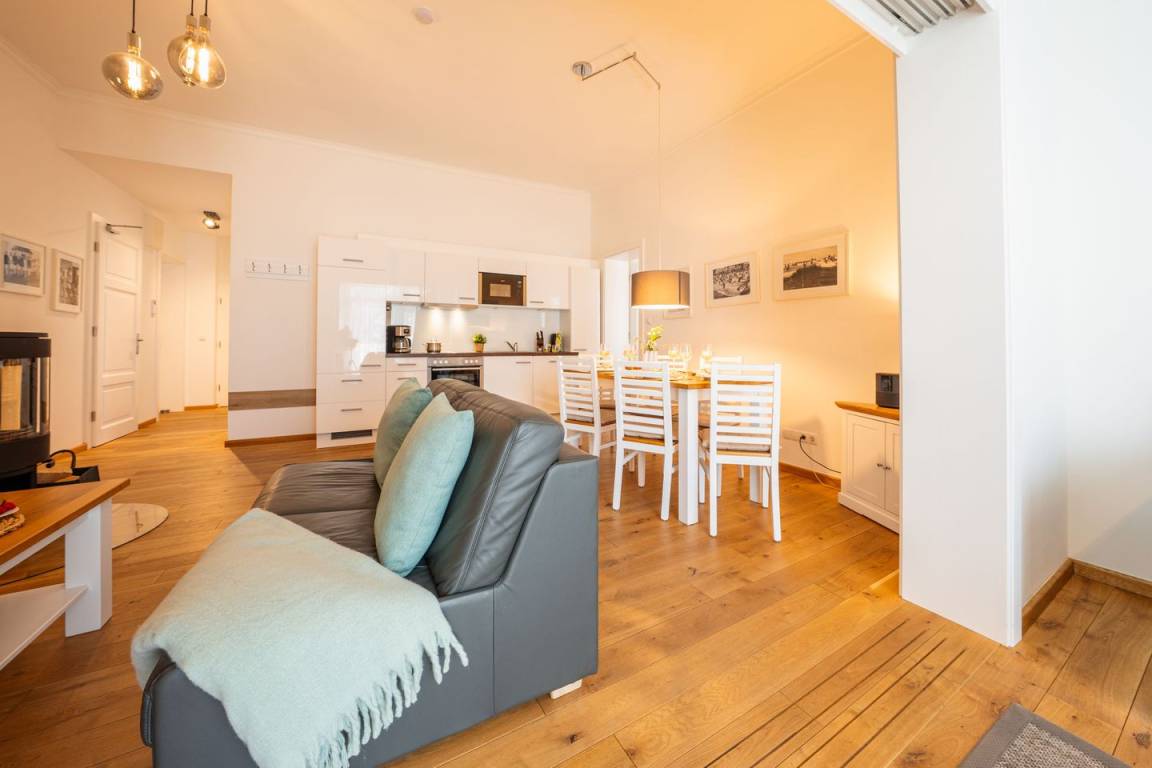 81 M² Apartamento ∙ 2 Habitaciones ∙ 4 Huéspedes - Sassnitz