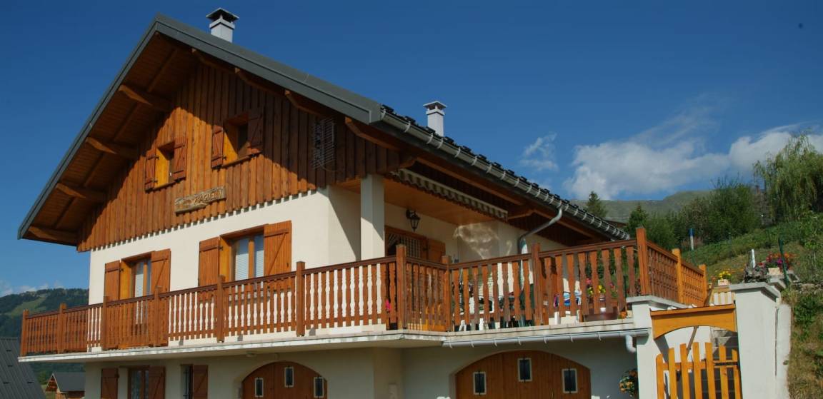 100 M² Chalet ∙ 3 Bedrooms ∙ 8 Guests - Albiez-Montrond