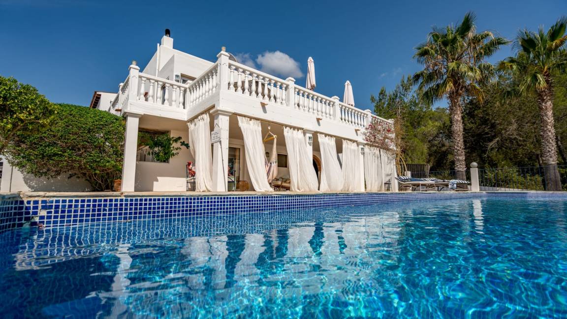 210 M² Casa ∙ 4 Habitaciones ∙ 8 Huéspedes - Islas de Ibiza