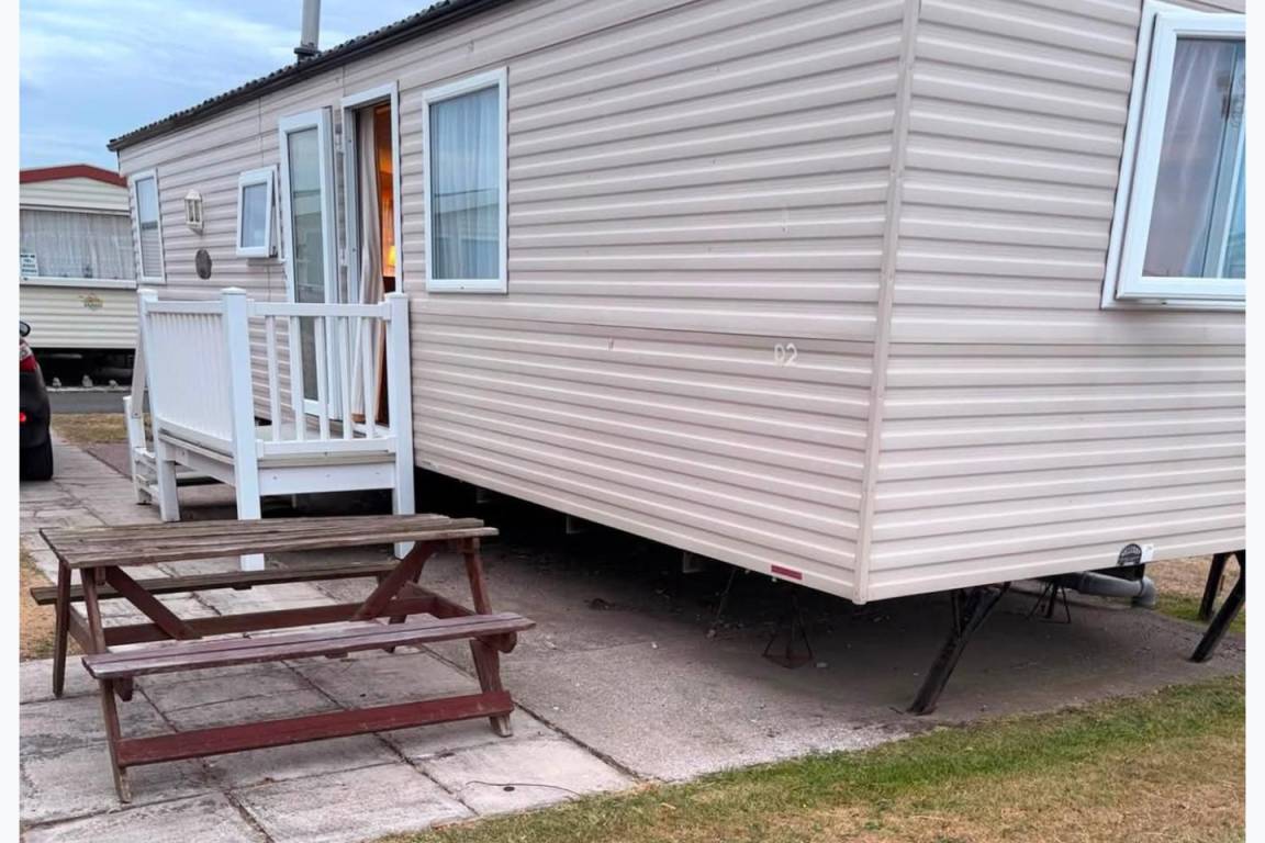 40 M² Cabin ∙ 2 Bedrooms ∙ 6 Guests - North Wales