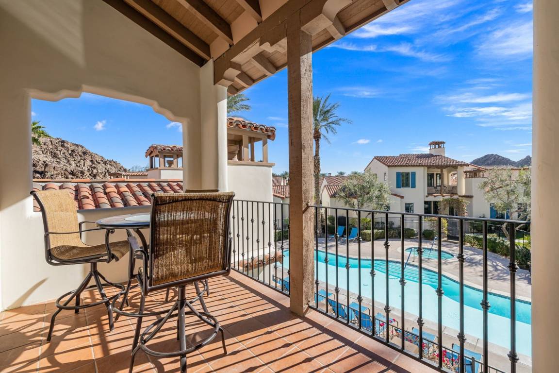 181 M² Condo ∙ 3 Bedrooms ∙ 6 Guests - Indio, CA