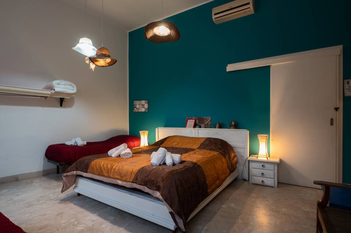30 M² Bed And Breakfast ∙ 1 Bedroom ∙ 4 Guests - Cefalù