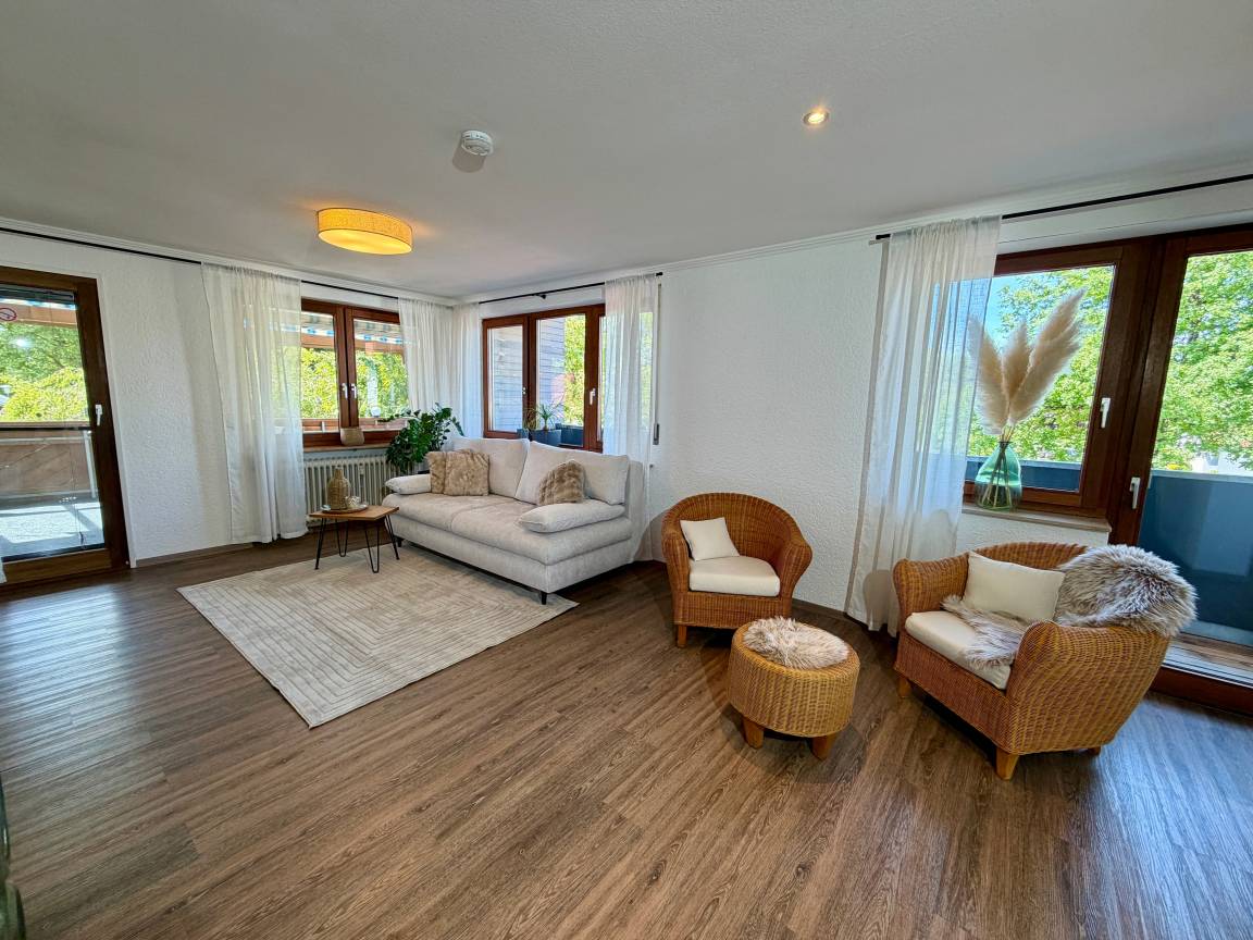 105 M² Ferienwohnung ∙ 2 Schlafzimmer ∙ 6 Gäste - Kressbronn am Bodensee