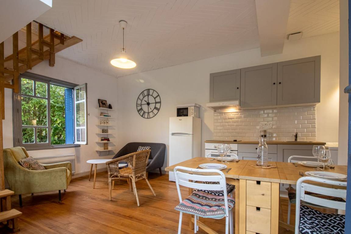 48 M² Gîte ∙ 2 Chambres ∙ 4 Personnes - Lannemezan