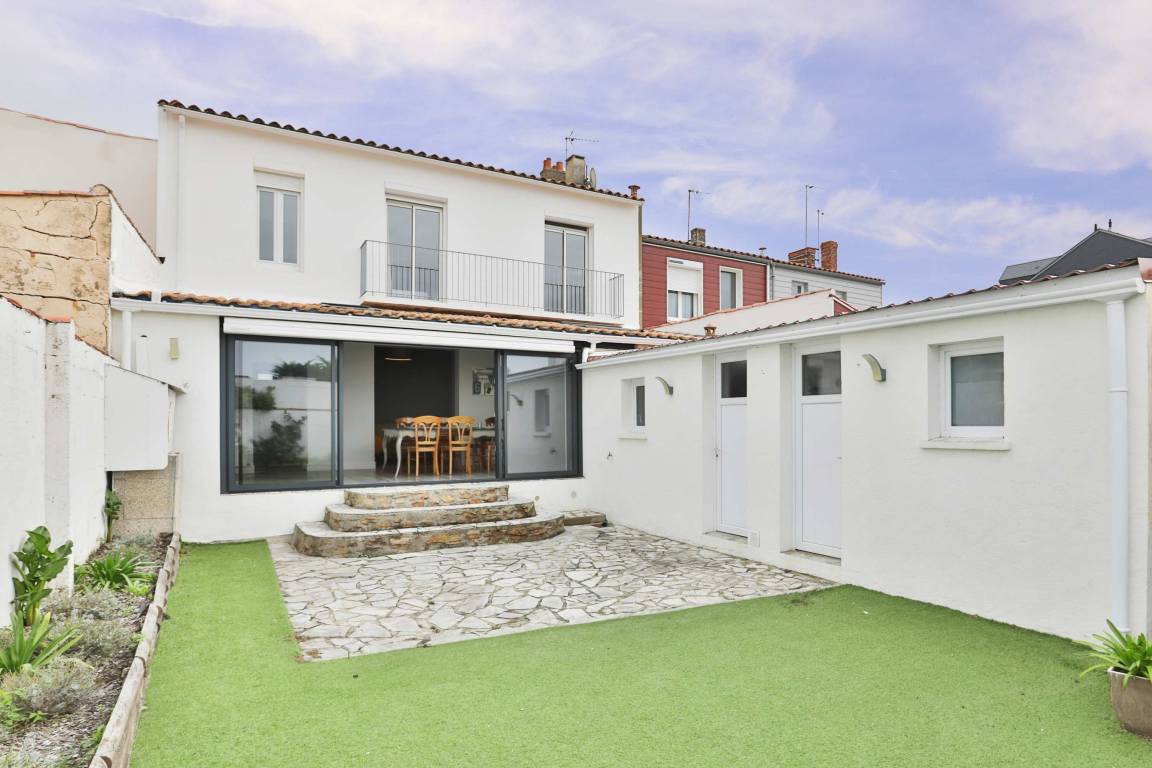 House ∙ 4 Bedrooms ∙ 7 Guests - Les Sables-d'Olonne