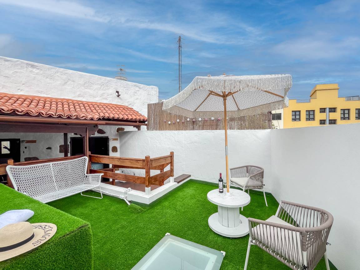 80 M² Casa ∙ 1 Habitación ∙ 4 Huéspedes - Gáldar