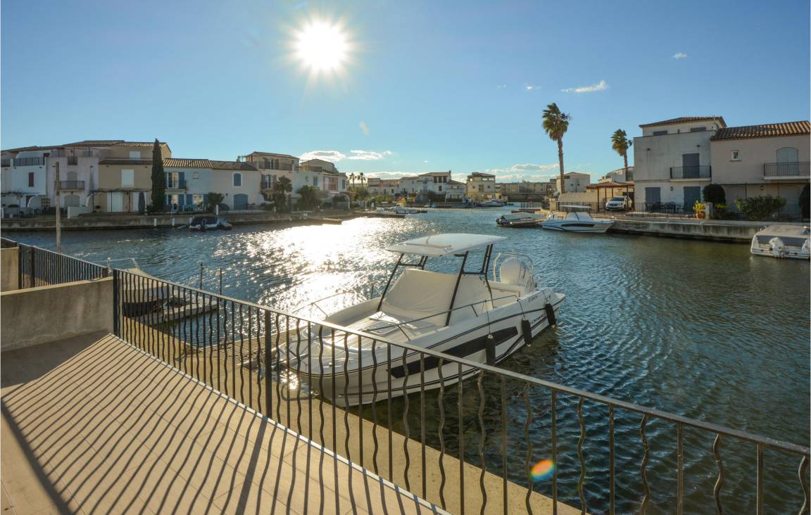 100 M² Huis ∙ 3 Slaapkamers ∙ 6 Gasten - Saint-Laurent-d'Aigouze