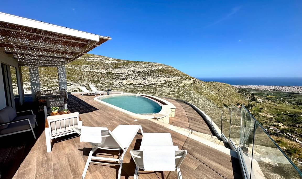 120 M² Villa ∙ 3 Schlafzimmer ∙ 6 Gäste - Avola