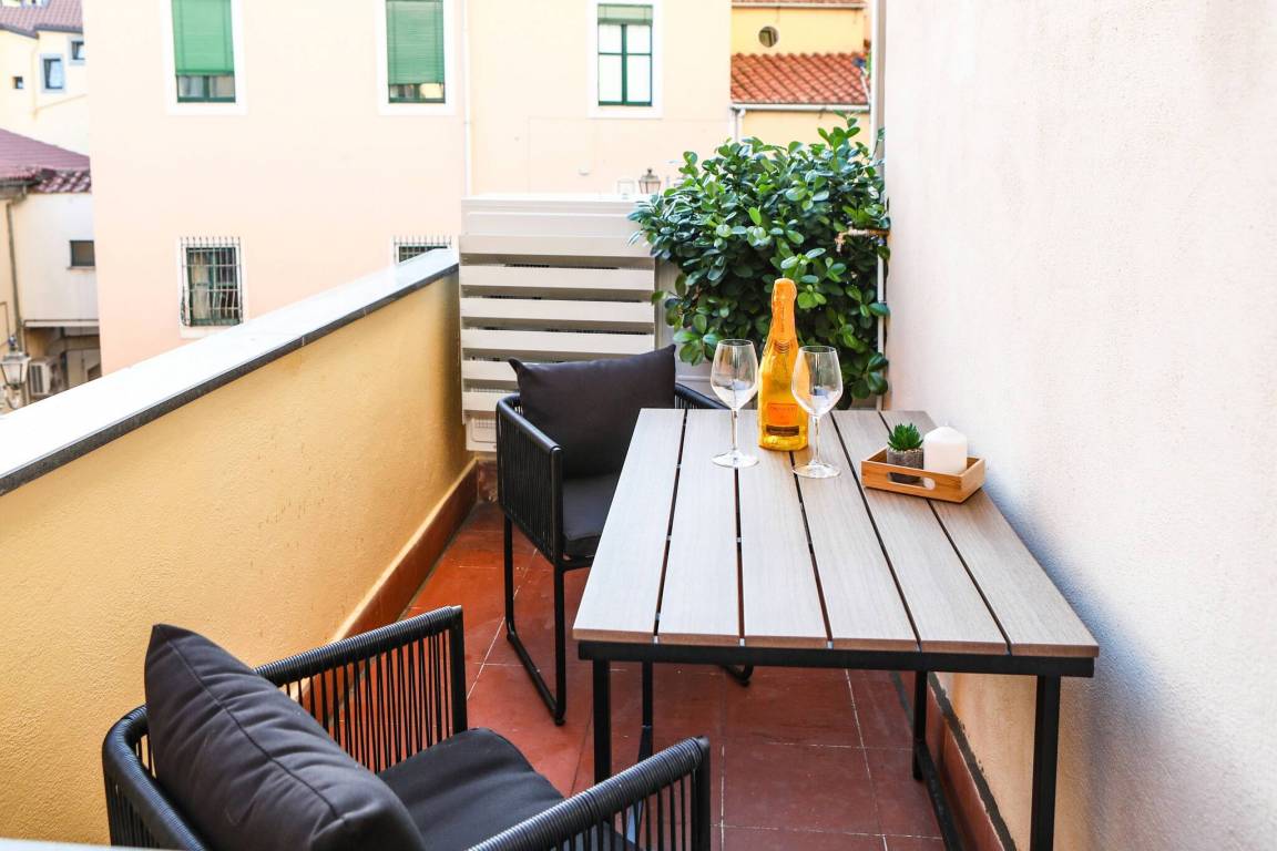 60 M² Apartment ∙ 1 Bedroom ∙ 6 Guests - Salerno