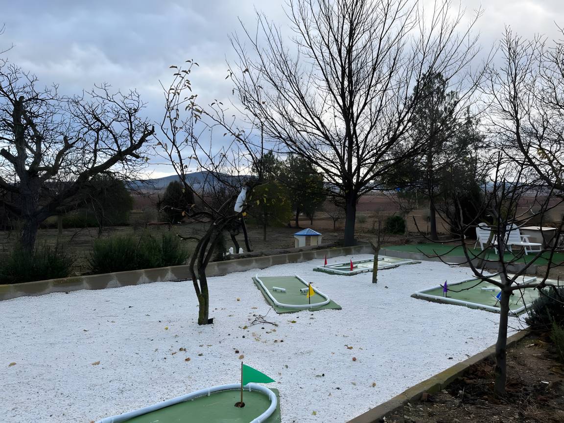 200 M² House ∙ 6 Bedrooms ∙ 12 Guests - Mira, Spain