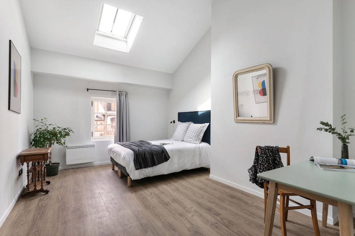150 M² Private Room ∙ 1 Bedroom ∙ 9 Guests - Nancy