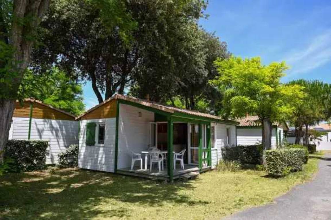 35 M² Chalet ∙ 2 Chambres ∙ 4 Personnes - Charente-Maritime