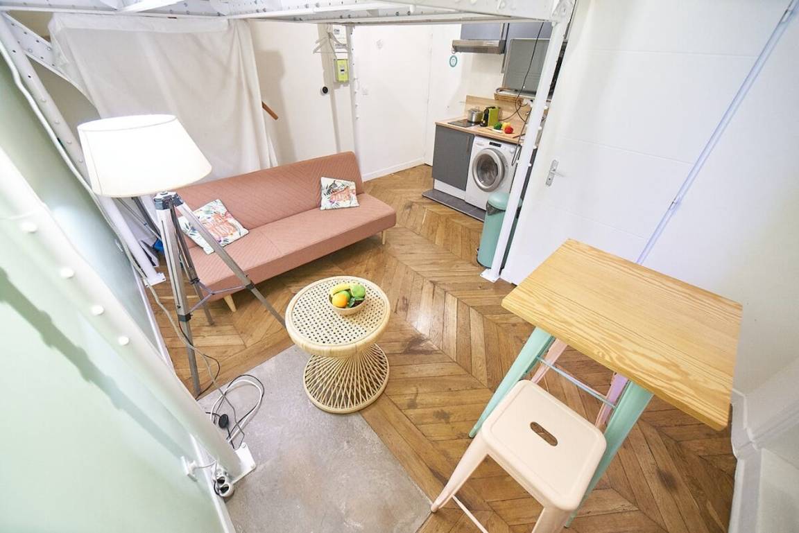 20 M² Appartement ∙ 2 Personnes - Écully