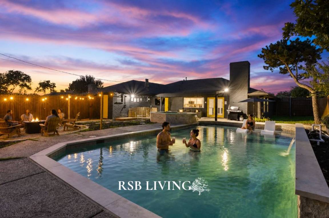 223 M² Apartment ∙ 6 Bedrooms ∙ 20 Guests - Carrollton, TX