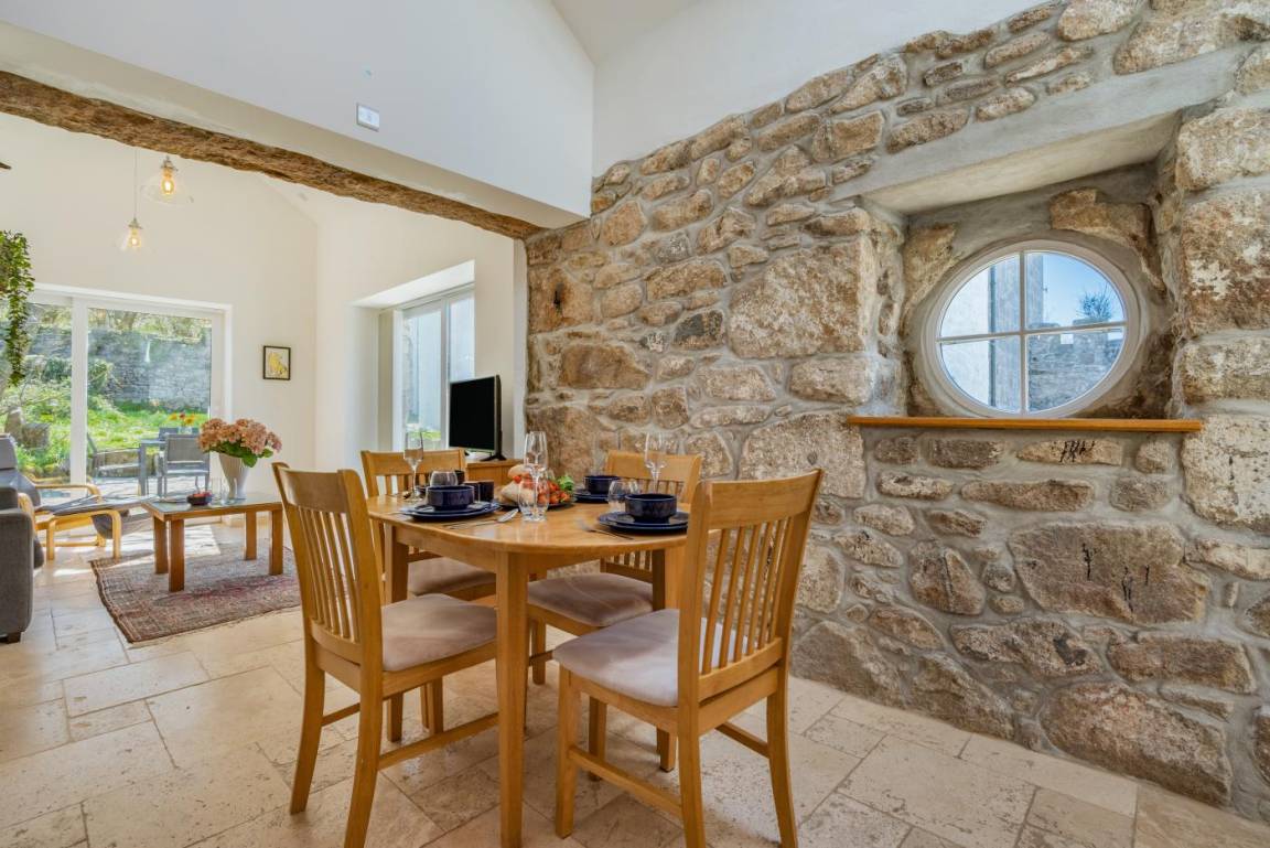 Cottage ∙ 2 Bedrooms ∙ 4 Guests - Penzance