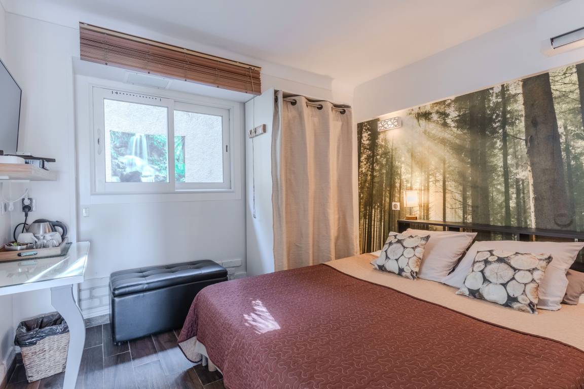 16 M² Bed And Breakfast ∙ 1 Bedroom ∙ 2 Guests - Saint-Tropez