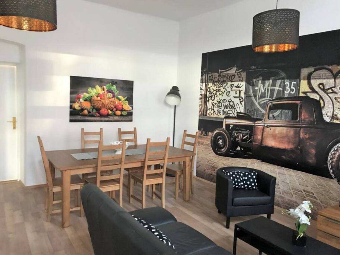 80 M² Ferienwohnung ∙ 2 Schlafzimmer ∙ 6 Gäste - Wien