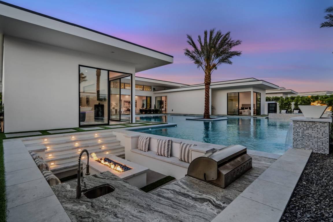 621 M² Villa ∙ 6 Schlafzimmer ∙ 17 Gäste - Joshua Tree National Park