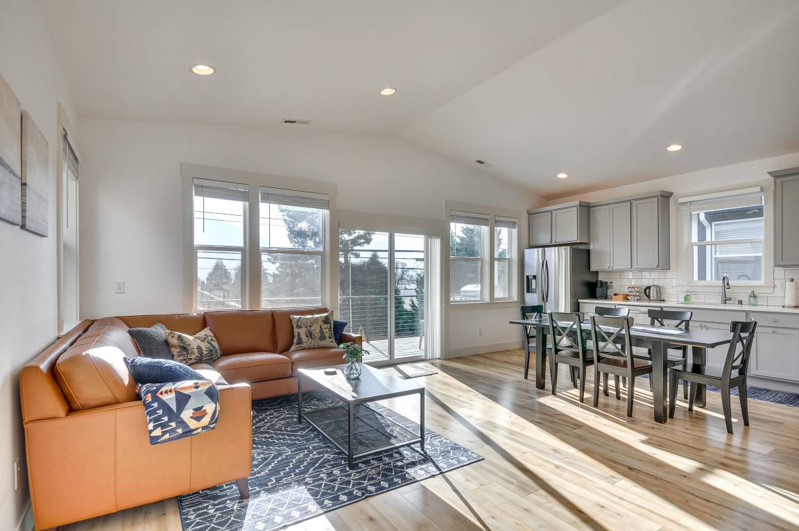 156 M² House ∙ 3 Bedrooms ∙ 6 Guests - Carson, WA