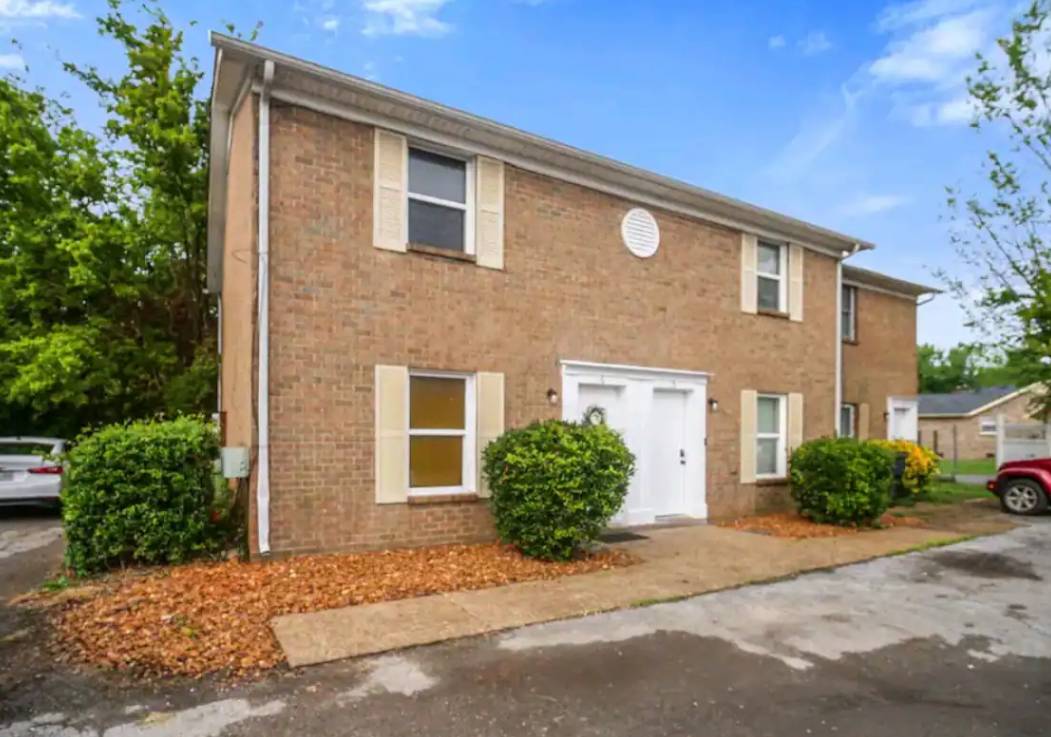 102 M² Condo ∙ 2 Bedrooms ∙ 8 Guests - Murfreesboro, TN