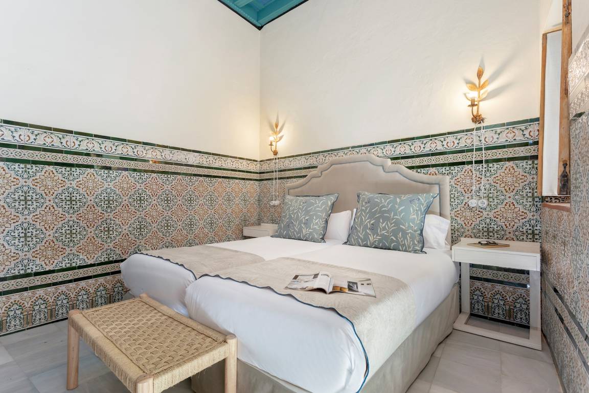 319 M² Apartamento ∙ 6 Habitaciones ∙ 12 Huéspedes - Sevilla, España