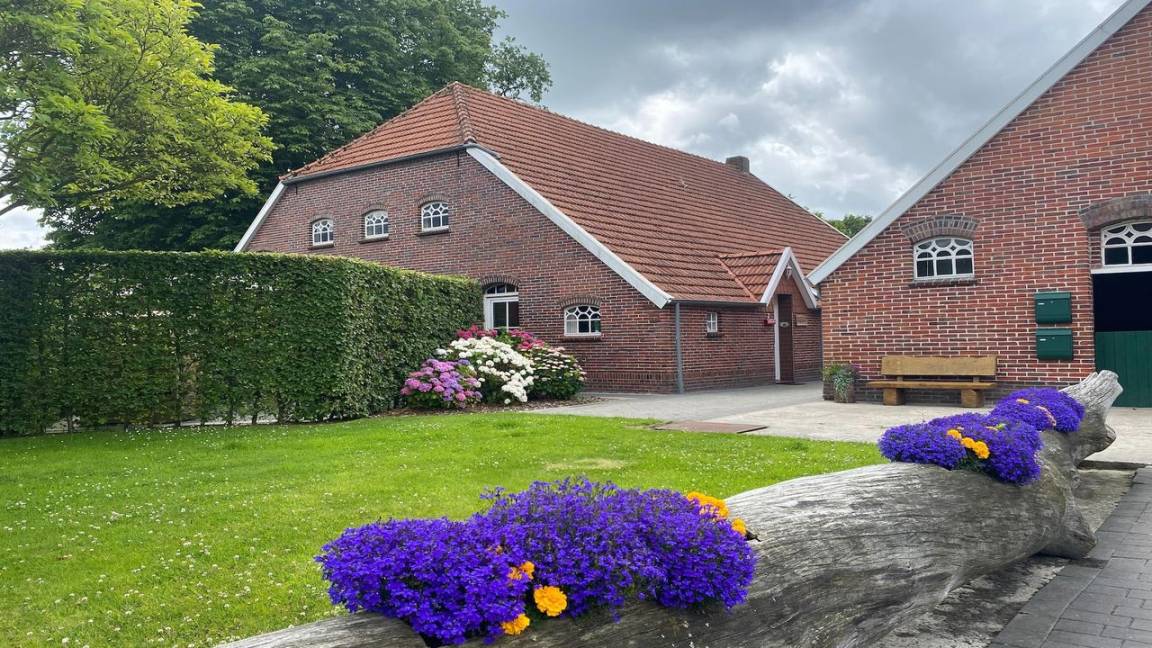70 M² Ferienwohnung ∙ 2 Schlafzimmer ∙ 4 Gäste - Großefehn