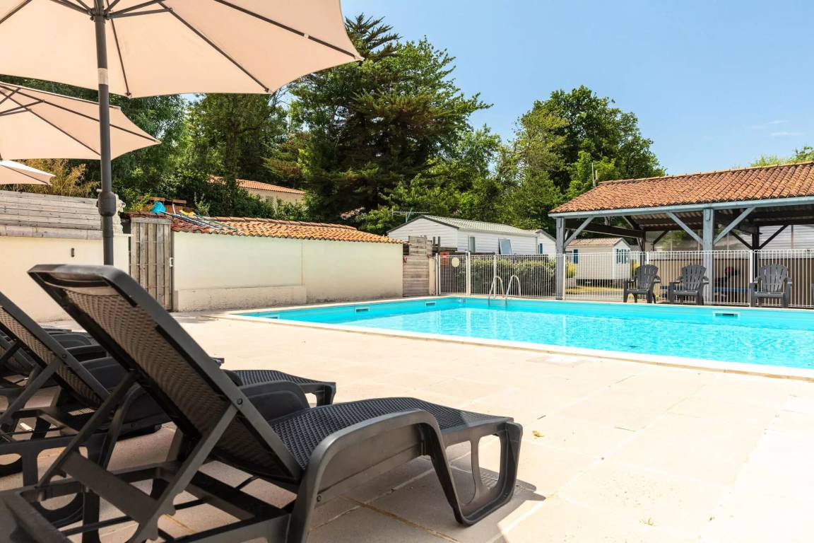 31 M² Mobil-home ∙ 3 Chambres ∙ 6 Personnes - Royan