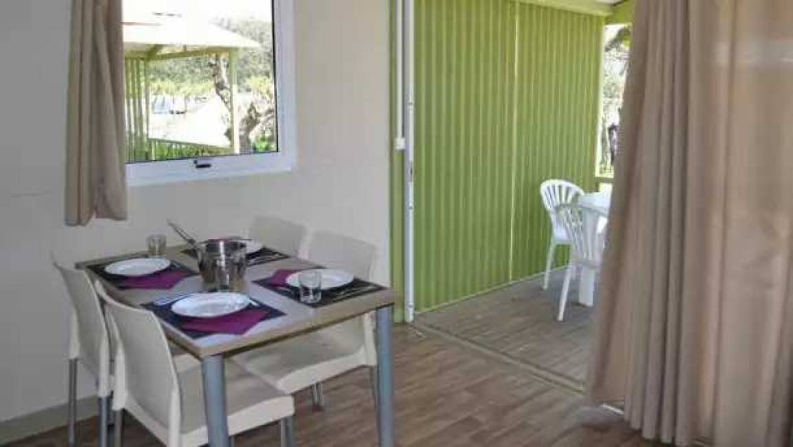25 M² Camping ∙ 2 Bedrooms ∙ 4 Guests - Torroella de Montgrí