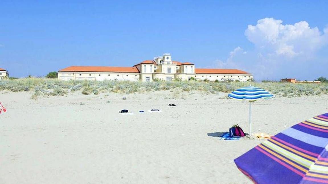 102 M² Appartement ∙ 3 Chambres ∙ 6 Personnes - Livourne