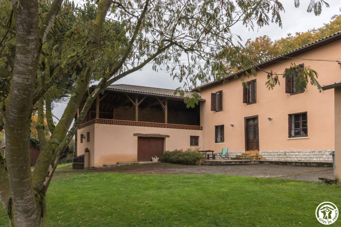 190 M² Gîte ∙ 5 Chambres ∙ 9 Personnes - Saint-Gaudens