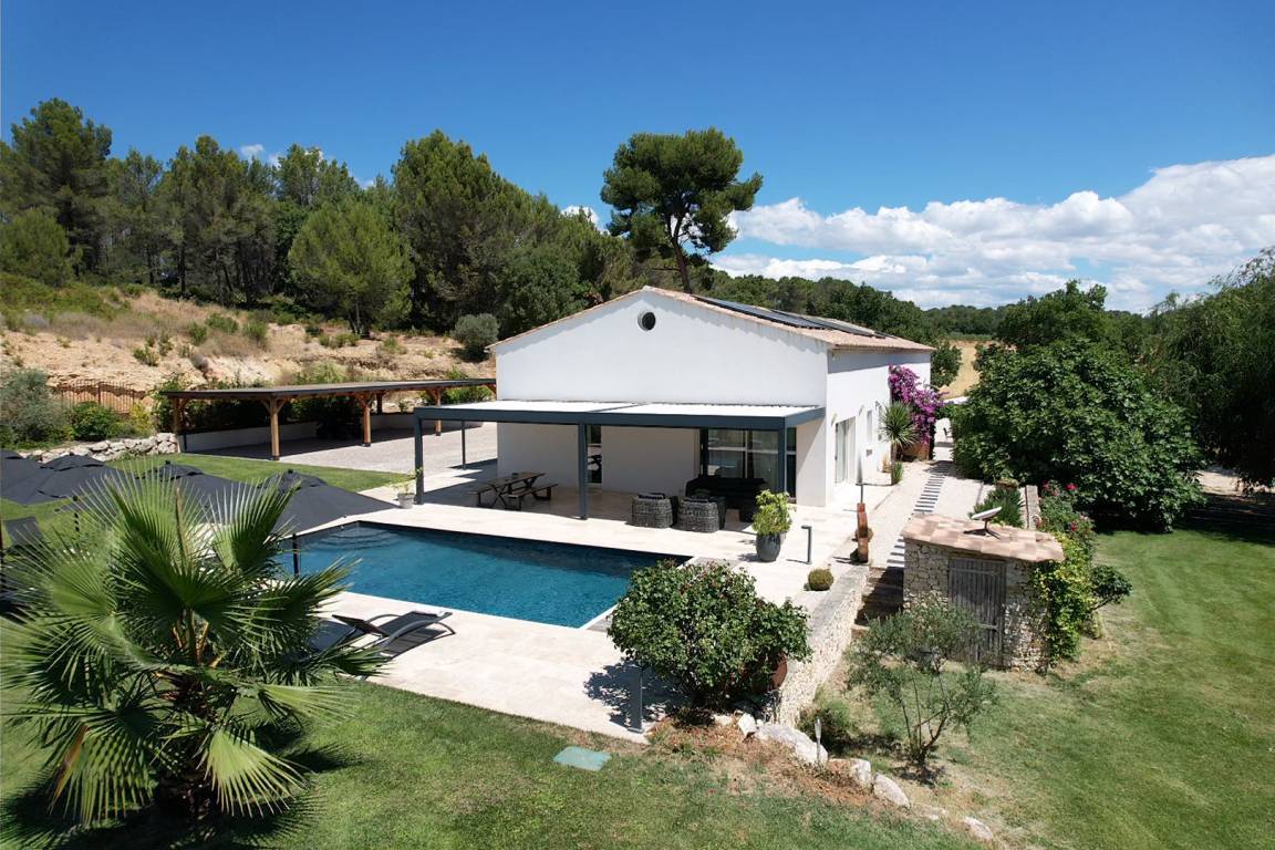 270 M² Villa ∙ 5 Chambres ∙ 10 Personnes - Éguilles