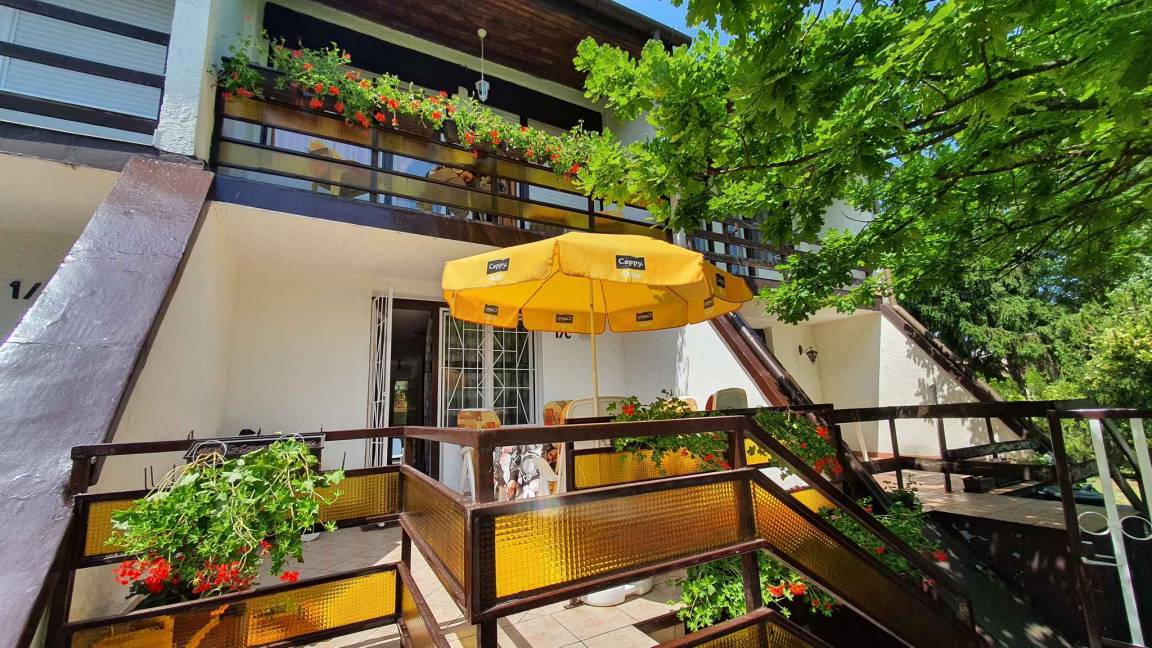 54 M² Huis ∙ 3 Slaapkamers ∙ 5 Gasten - Siófok