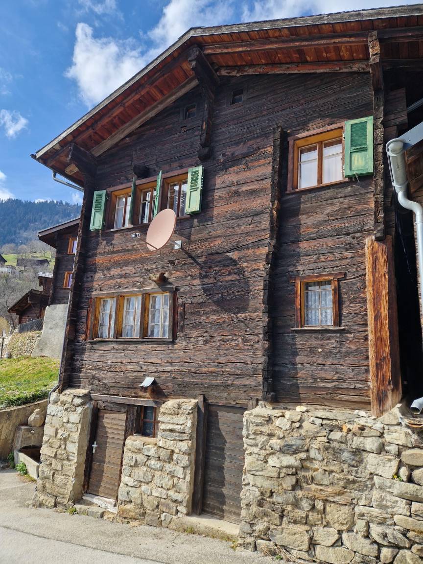 60 M² Ferienwohnung ∙ 2 Schlafzimmer ∙ 4 Gäste - Bettmeralp