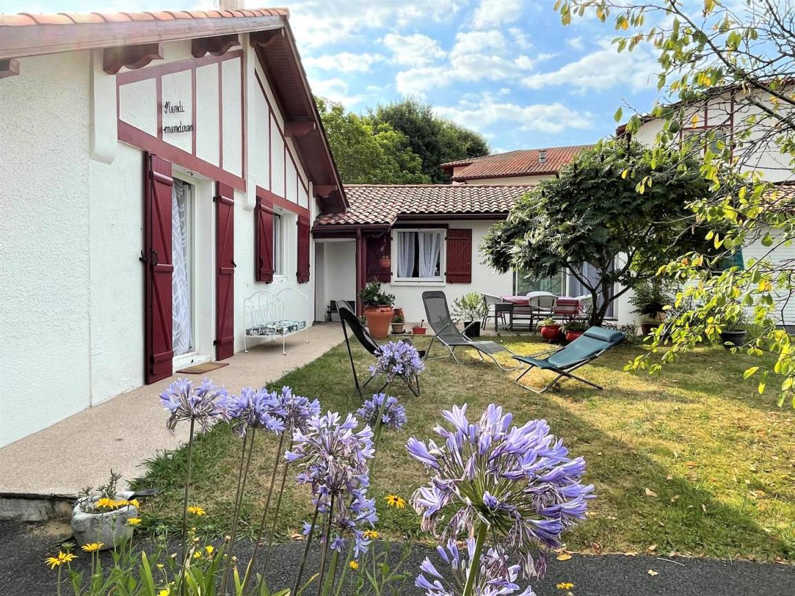 90 M² Gîte ∙ 2 Chambres ∙ 4 Personnes - Espelette