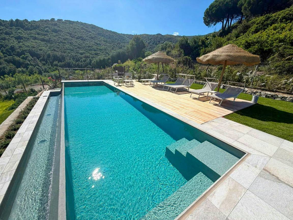 180 M² Maison De Vacances ∙ 4 Chambres ∙ 8 Personnes - Marina di Campo