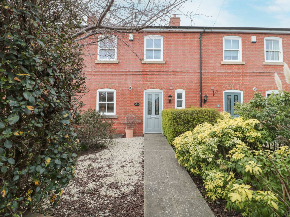 Cottage ∙ 3 Bedrooms ∙ 6 Guests - Ringwood